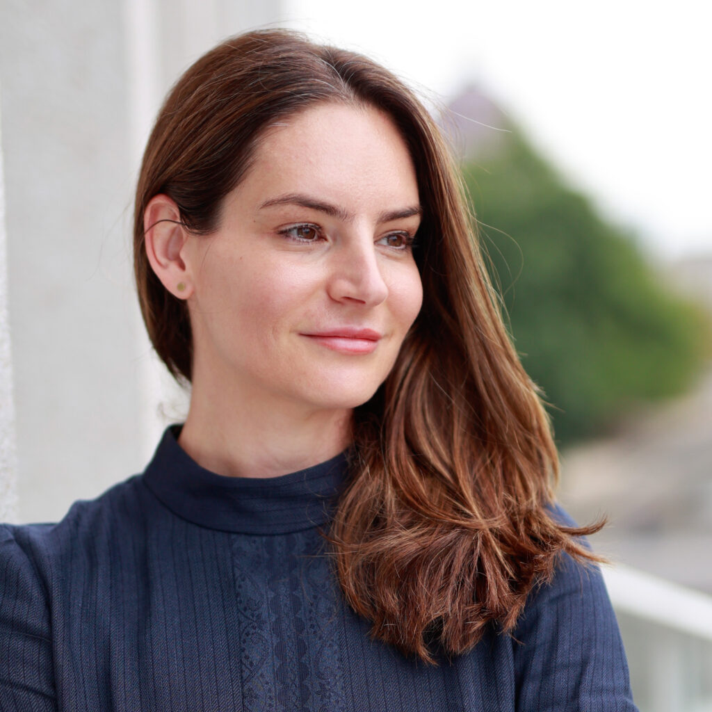 ZWM Alumnae & Alumni Stories Folge 8 Dr. Alexandra-Gwyn Paetz - ZWM Speyer